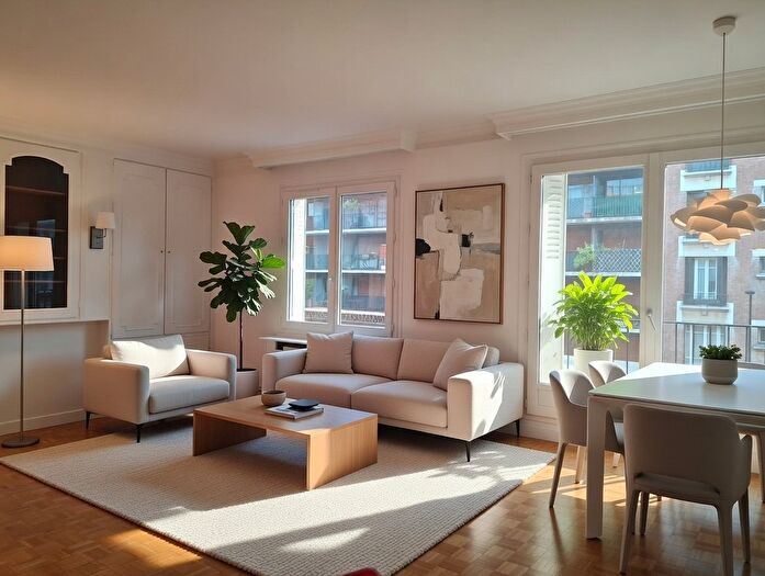 Appartement à louer - Boulogne-Billancourt, Silly, Gallieni - 4 pièces - 2 chambres