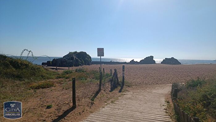 Appartement à vendre - Saint-Nazaire, Saint-Marc - 2 pièces - 1 chambre