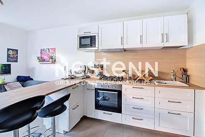 Appartement à vendre - Bron, Le Terraillon - 2 pièces - 1 chambre