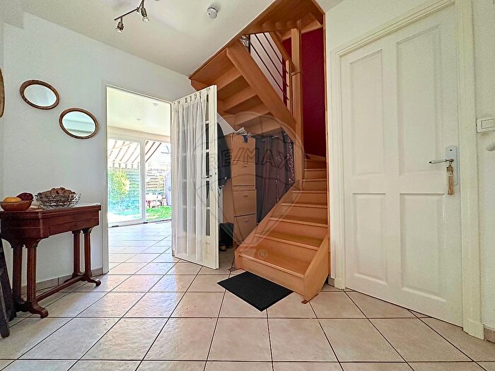 Maison à vendre - Senlis, Villevert - 7 pièces - 4 chambres