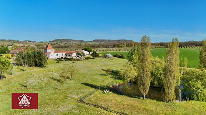 Maison à vendre - Trémons - 11 pièces - 5 chambres