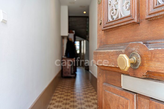 Maison 7 pièces à Divonne-les-Bains, à vendre