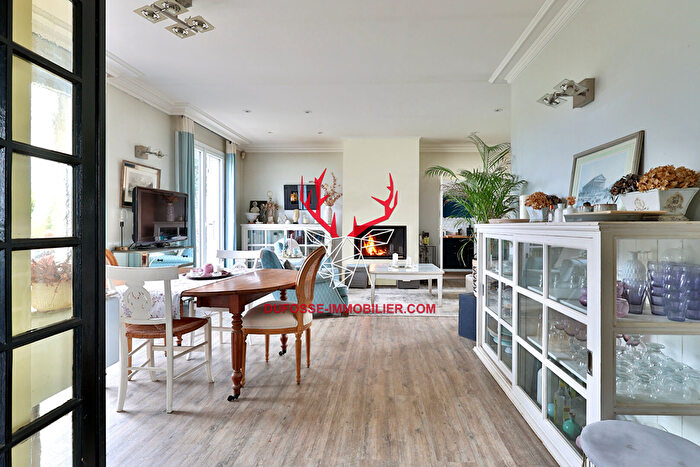 Maison à vendre - Lissieu - 6 pièces - 4 chambres