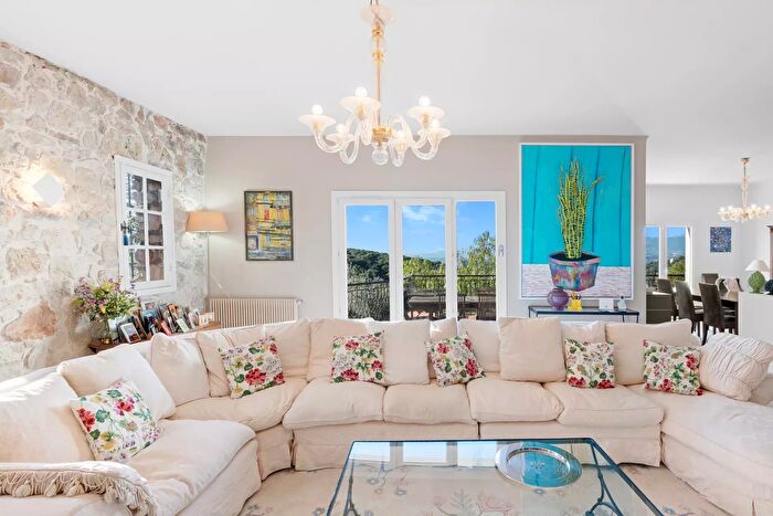 Maison à vendre - Nice, Vinaigrier - 7 pièces - 4 chambres