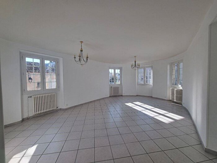Centre Ville, Bourg-Saint-Andéol - Appartement 3 pièces à louer