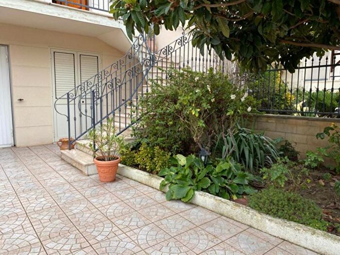 Appartement à louer - Antony, Rabats - 1 pièce - 1 chambre