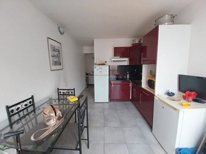 Appartement à vendre - Valras-Plage, Centre-ville, Port, Pêcheurs - 2 pièces - 1 chambre