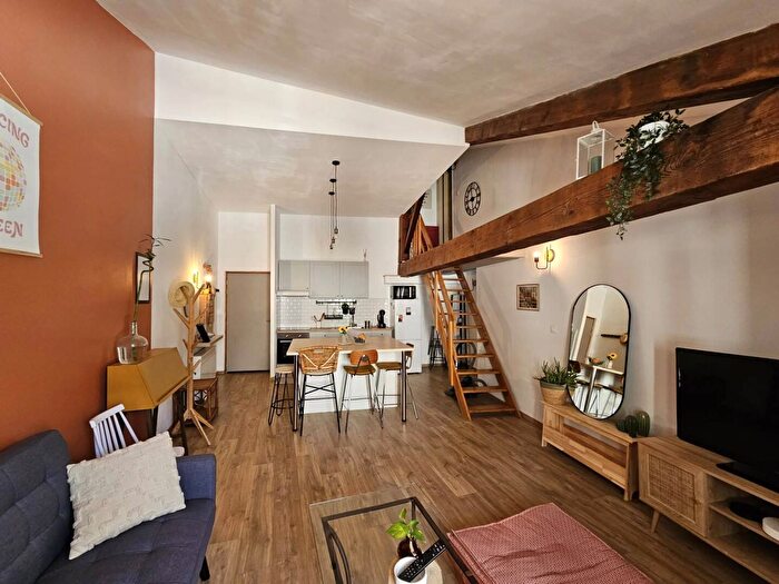 Appartement à louer - Ecarts, Narbonne - 2 chambres