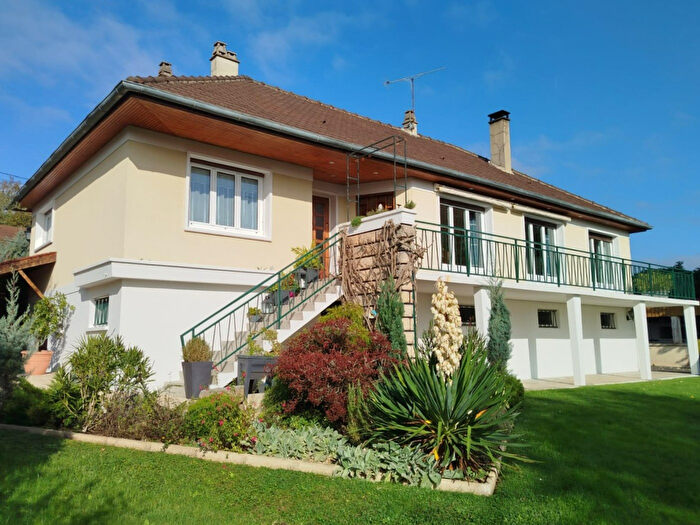 Maison à vendre - La Ferté-sous-Jouarre - 6 pièces - 5 chambres