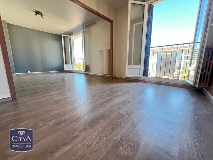 Appartement 3 pièces à Allonnes, à vendre