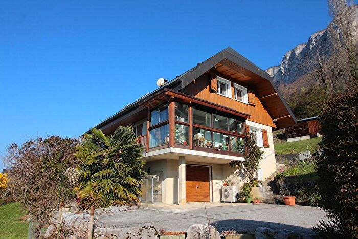 Maison à vendre - Saint-Jean-dArvey - 7 pièces - 5 chambres