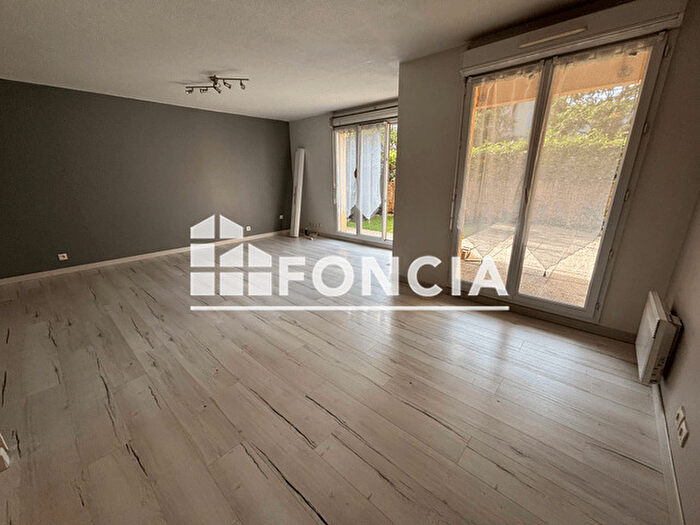 Appartement à vendre - Mantes-la-Ville, Louise Michel - 4 pièces - 2 chambres