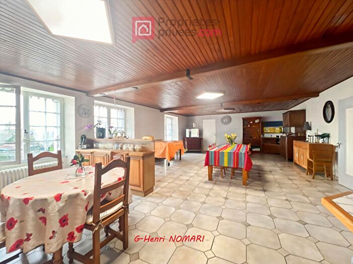 Maison à vendre - Marsac-sur-Don - 9 pièces - 7 chambres