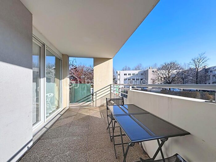 Appartement à vendre - Fontaine, Les Alpes, Les Buissonnées, Cachin - 4 pièces - 3 chambres