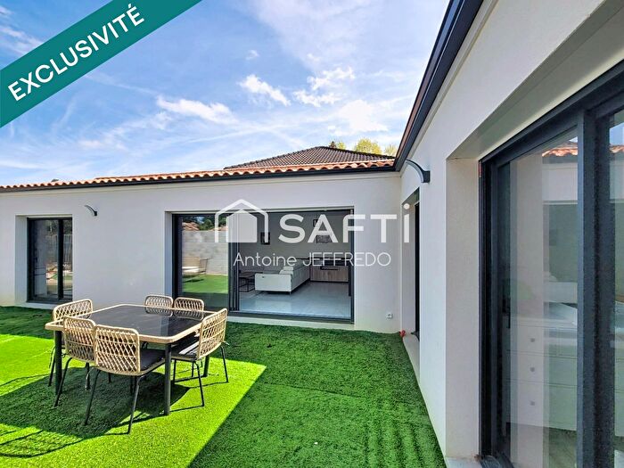 Maison à vendre - Les Sorinières - 5 pièces - 4 chambres