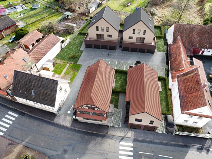 Maisons à vendre et appartements à louer - 3