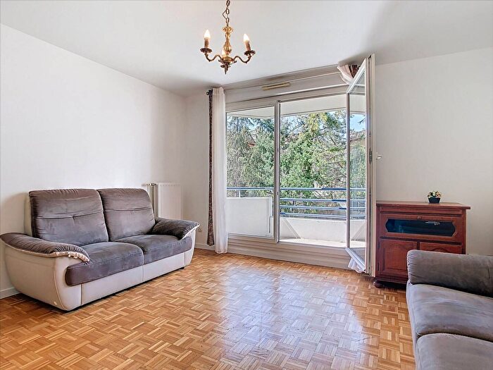 Appartement à louer - Monplaisir Lumière, Lyon ème arrondissement - 3 pièces - 2 chambres