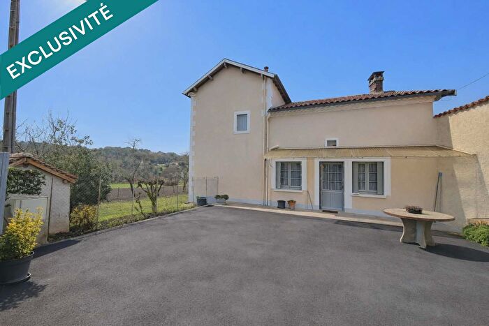 Maison à vendre - Vallereuil - 5 pièces - 3 chambres