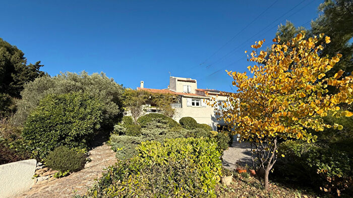 Maison à vendre - Allauch, Fontvieille, Golf, Route dEnco de Botte - 6 pièces - 5 chambres