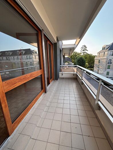 Appartement 1 pièce à louer à Saint-Germain-en-Laye, Alsace, Péreire