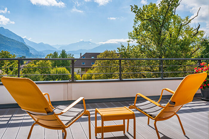 Appartement à vendre - Annecy-le-Vieux, Annecy-le-Vieux Est - 5 pièces - 3 chambres