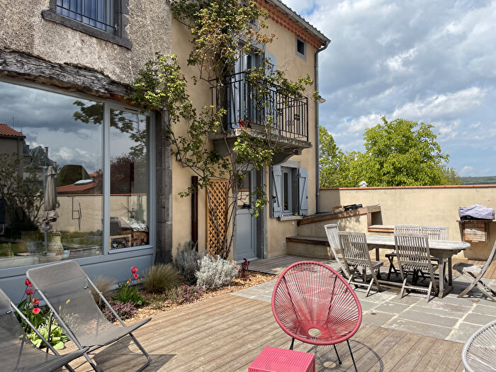 Maison à vendre - Le Crest - 7 pièces - 4 chambres