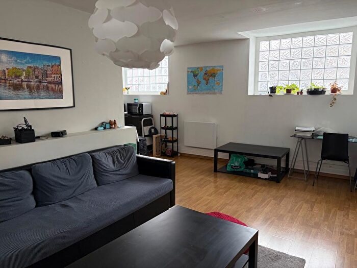 Appartement à louer - Lille, Wazemmes - 4 pièces - 3 chambres