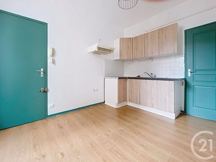 Appartement à louer - Dijon, Centre-ville - 2 pièces - 1 chambre