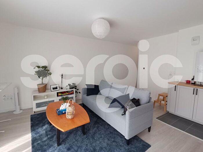 Reims, Clairmarais, Charles Arnould : Appartement 3 pièces à louer