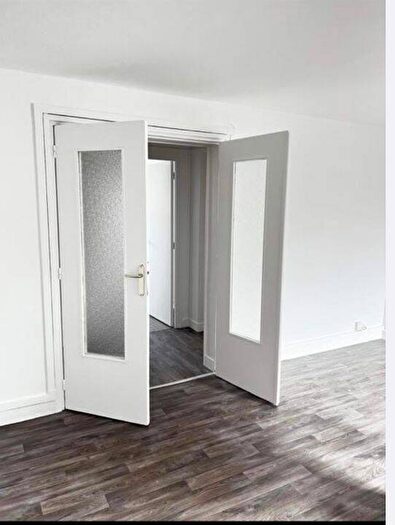 Rive Gauche-Biondi Volets Verts, Creil : Appartement 3 pièces à louer
