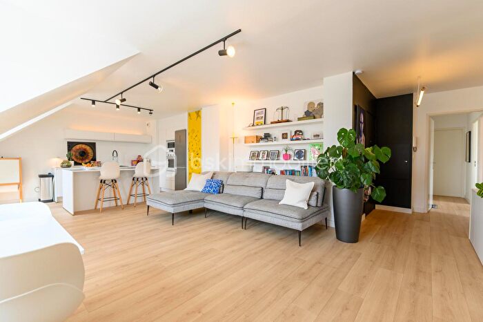 Appartement à vendre - Bailly-Romainvilliers - 4 pièces - 3 chambres