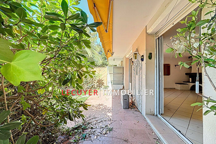 Appartement à vendre - Antibes, Rabiac, Carriat, Les Semboules, Les Brusquets - 2 pièces - 1 chambre