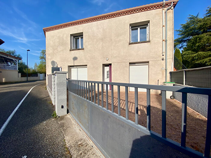 Appartement à louer - Penne-dAgenais - 3 pièces - 2 chambres