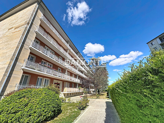 Appartement 4 pièces à vendre - Troyes, Chartreux