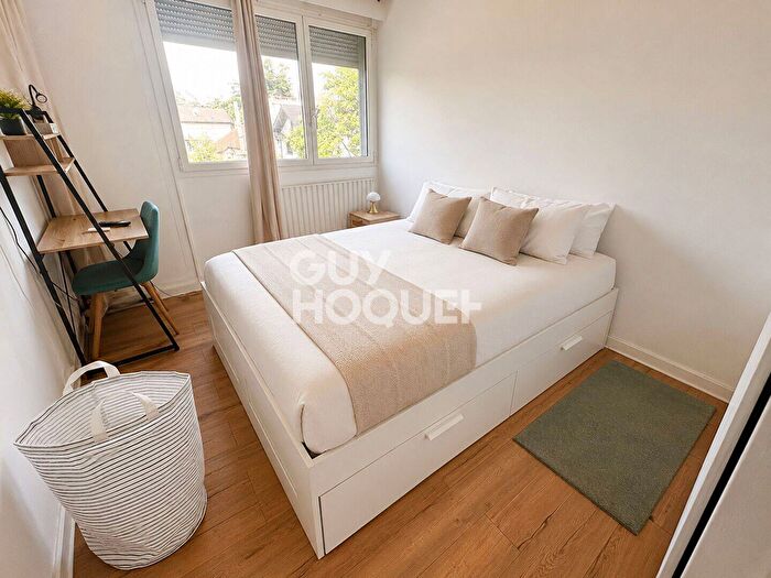 Avenue Nationale, Massy : Appartement 6 pièces à louer