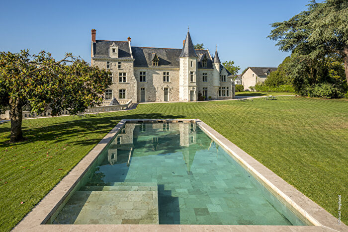 Maison à vendre - Bagneux, Saint-Hilaire - 12 pièces - 10 chambres