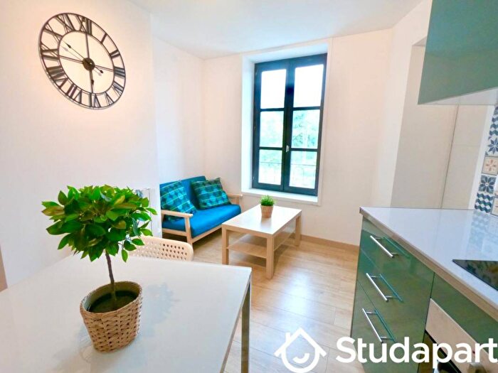 Appartement à louer - Centre-Ancienne Ville, Metz - 1 pièce - 1 chambre