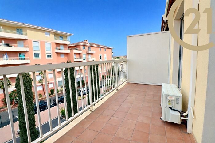 Appartement à vendre - Fréjus - 2 pièces - 1 chambre