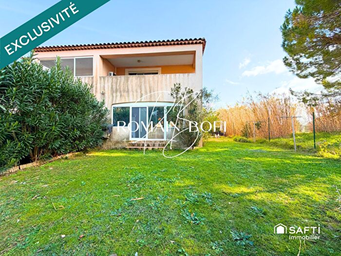 Appartement à vendre - Arles, Pont de Crau, Moulès - 3 pièces - 2 chambres