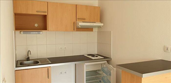 Appartement à louer - Blaye - 2 pièces - 1 chambre