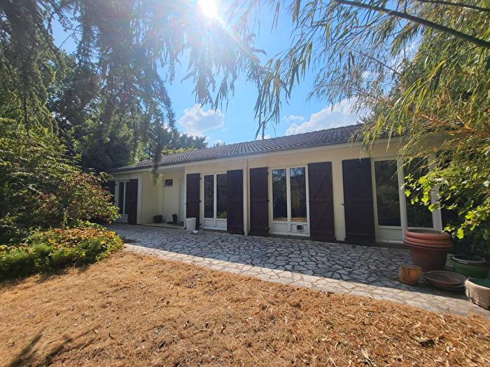 Estouches : Maison 5 pièces à vendre