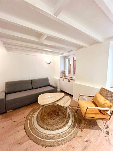 Appartement à louer - Village, Fontenay-sous-Bois - 1 pièce