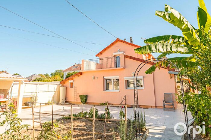 Maison 5 pièces à Pontault-Combault, Mairie, Rouxel, à vendre