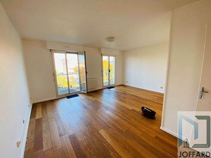 Appartement à louer - Nogent-sur-Marne - 2 pièces - 1 chambre