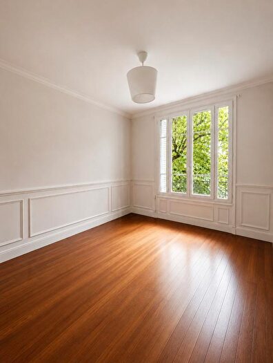 Appartement 4 pièces à vendre à Saint-Cloud, Montretout, Coutureau