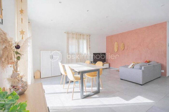 Maison à vendre - Seyssel - 4 pièces - 3 chambres