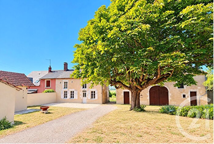 Sury-en-Vaux : Maison 6 pièces à vendre