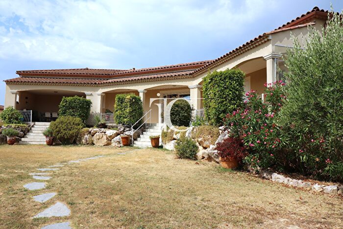 Maison 4 pièces à Rousson, à vendre