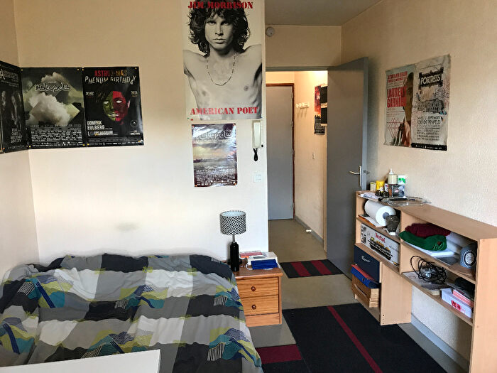 Appartement 1 pièce à louer à Quartiers Nord-Est, Les Longs Champs