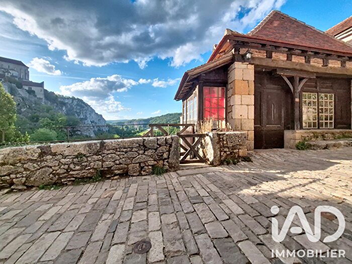 Saint-Cirq-Lapopie : Maison 9 pièces à vendre